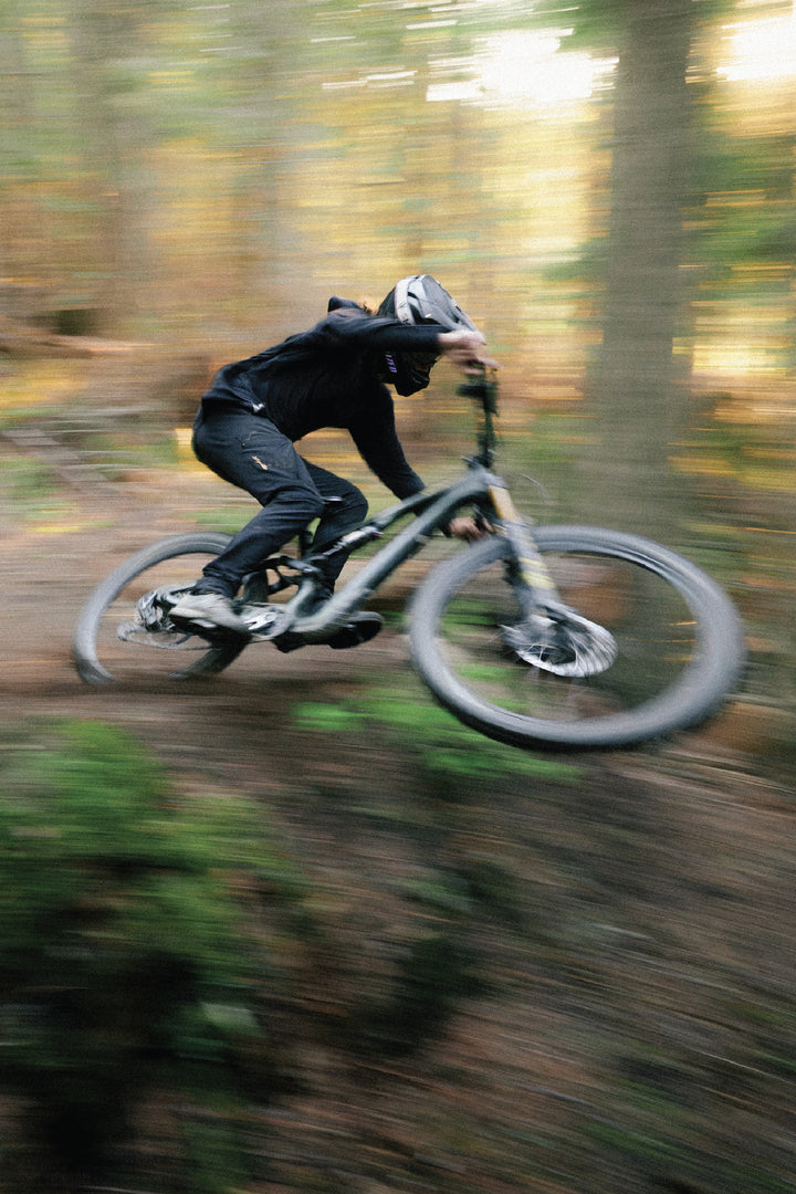 Signature | Rider-Owned Premium Mountain Bike Components & Apparel