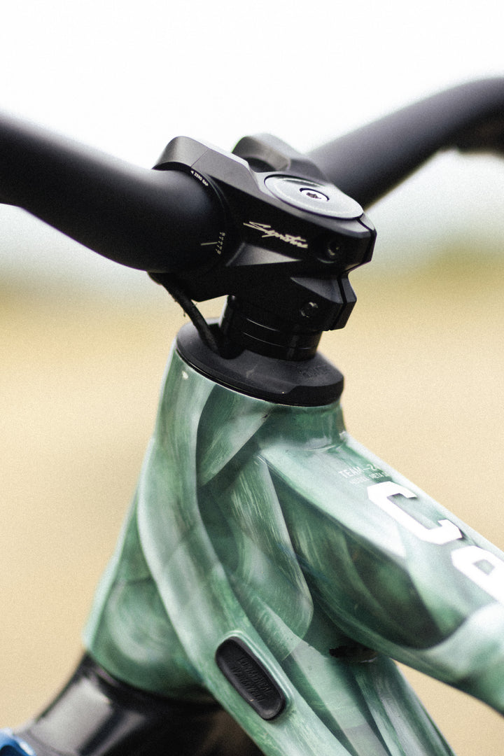 Signature | Rider-Owned Premium Mountain Bike Components & Apparel